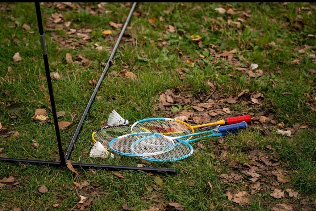 How to Set Up Your Own Backyard Badminton Court This Summer!