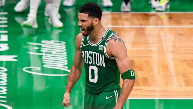 Jayson Tatum signed the NBA Richest Contract In History