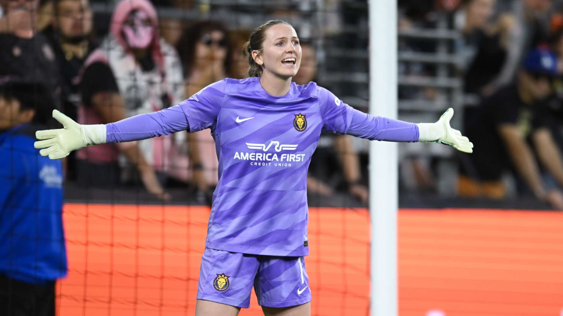 Mandy Haught called up to USWNT after Jane Campbell injury